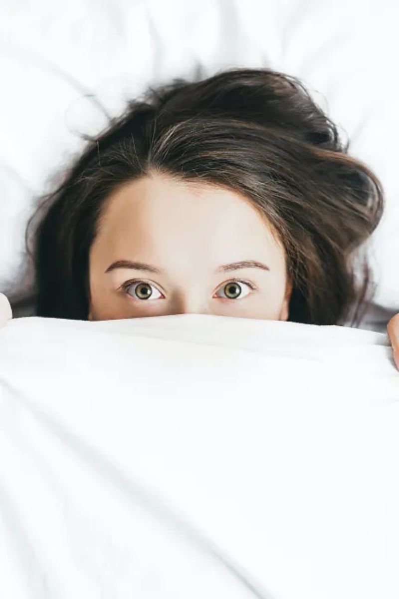 Fed Up Of Dark Under-Eyes? Here Are Some Tips On How To Cover Them Up
